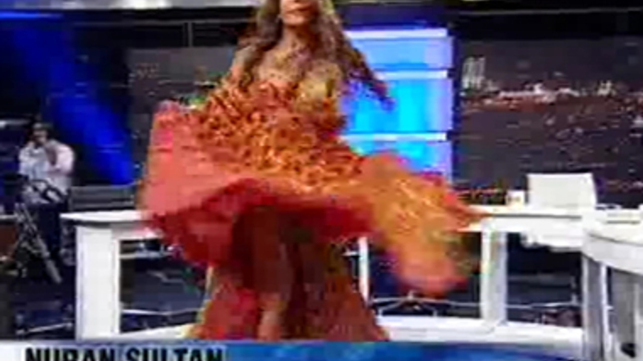 "KAFAMA ŞİŞE FIRLATAN KADINLAR VAR" - SacitAslan.com