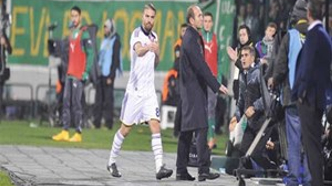 Caner Erkin'e büyük öfke! - SacitAslan.com