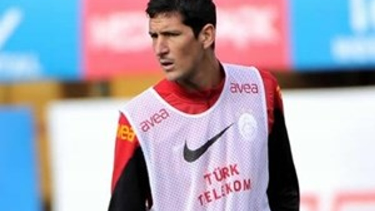 Burdisso: 'Hayalim gerçek oldu' - SacitAslan.com Burdisso: 'Hayalim gerçek oldu' - SacitAslan.com