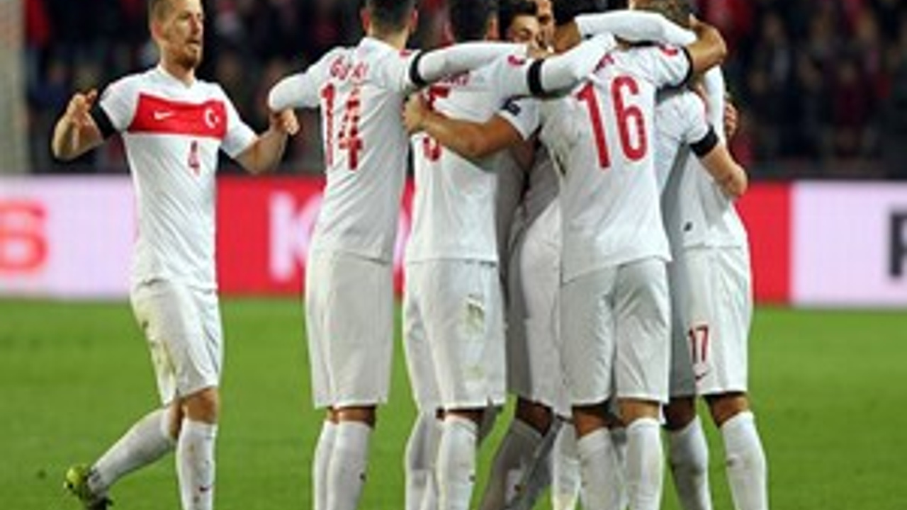 Çek Cumhuriyeti: 0 - Türkiye: 2 - SacitAslan.com