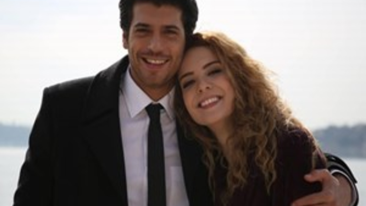 Selen Soyder, sete korumayla gitmeye başladı! - SacitAslan.com